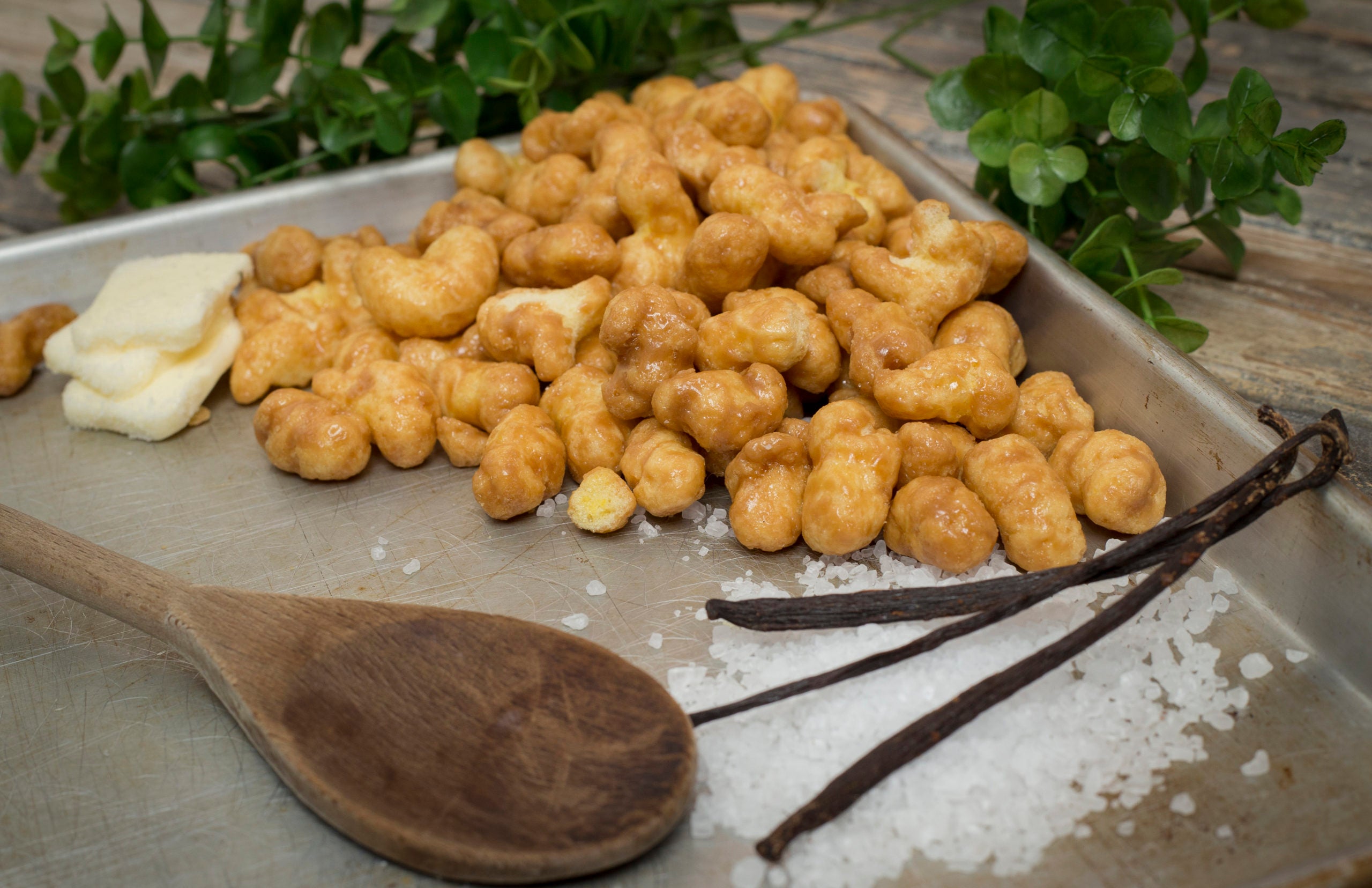 Hull-less Sea Salt Caramel Popcorn – Wooden Crate Popcorn Company